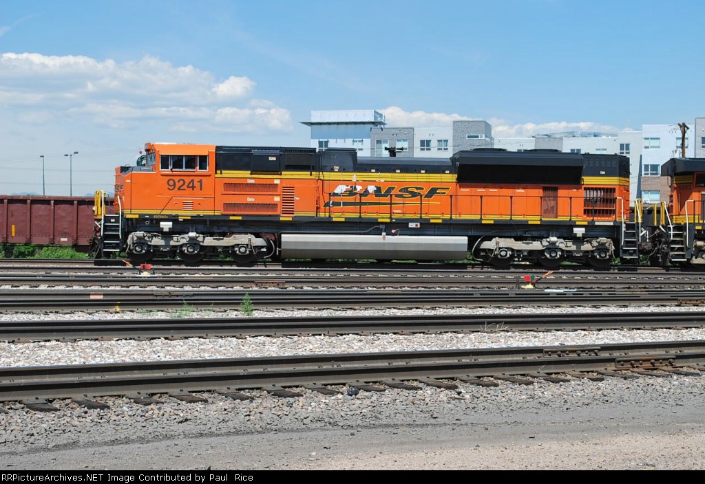 BNSF 9241